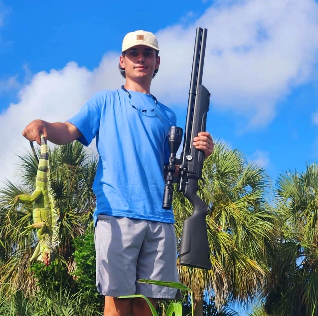 Air Rifle Trophy Iguana Hunts - Miami, FL | Intercoastal Safaris